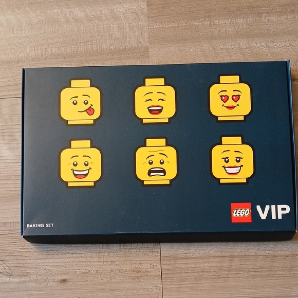 Lego | Kitchen | Lego Vip Emoji Baking Set Yellow And Black | Poshmark